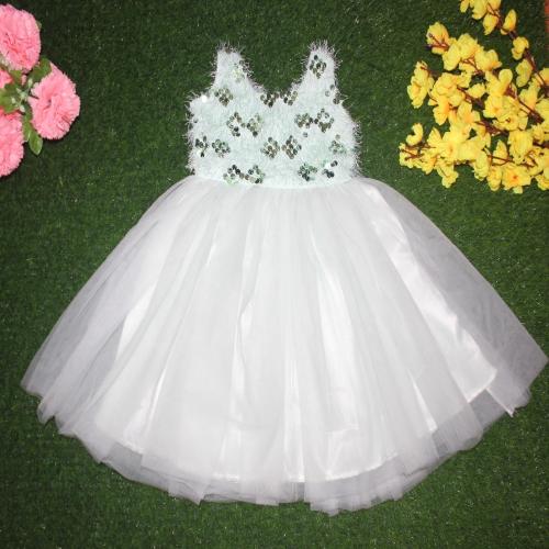 Buy JB Fashion Fashioning Childhood: The Allure of Girls' Dress (White ...