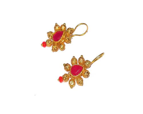 Buy Adhira's Traditional Golden Maharashtrian Press clip on Bugdi ...