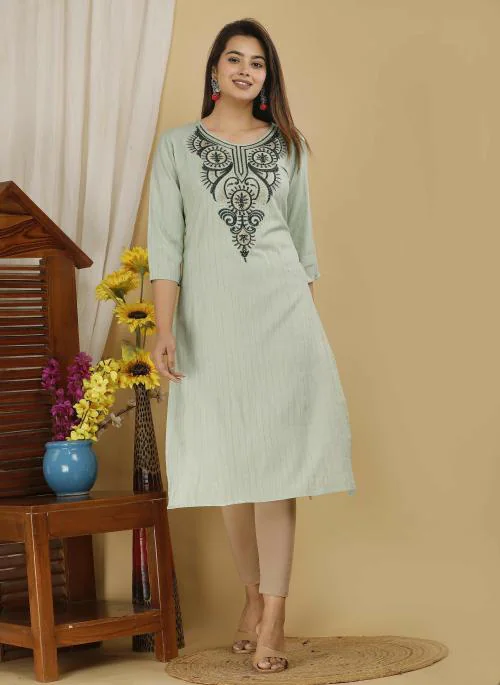 Buy Mehsoos Women Green Embroidered Cotton Silk Straight Kurta (4XL ...