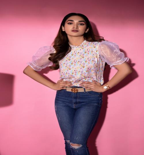 Buy GULNAAR BY GUNEET ADENA FLORAL TOP Online at Best Prices in India ...