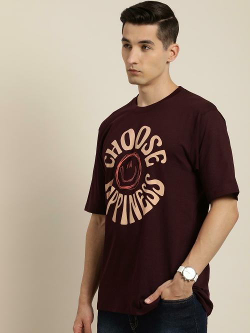 Buy Difference of Opinion Maroon Typographic Oversized T-shirt Online ...