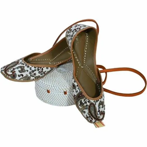 Buy HEER Ethnic Punjabi Jutti Mojari for Women's (Mirai) Jutis For Women (White, Multicolor ...