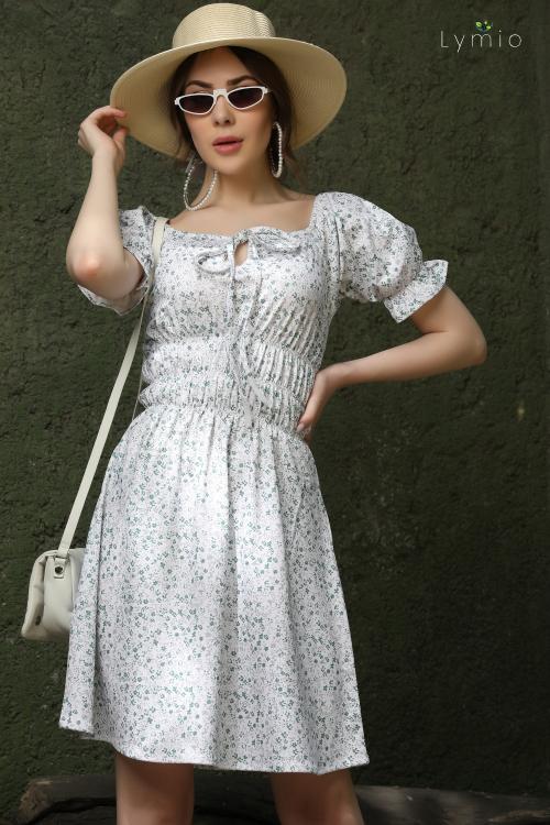 Buy Clothzy Women's Green Color Square Neck Half Sleeve Lycra Dress ...