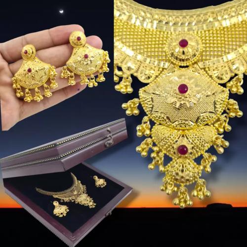 Buy Z House Copper Gold-plated Gold Jewel Set (Pack of 1) Online at ...