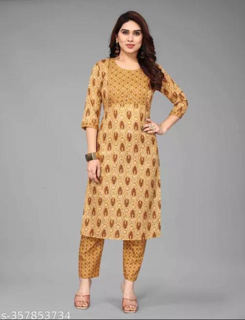 Buy RAS MADHURI FASHION WORLD Banita Sensational Women Kurta Sets ...
