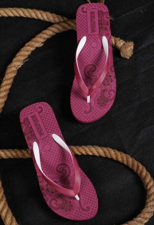 Buy Belizza for women (Maroon 5) Online at Best Prices in India - JioMart.