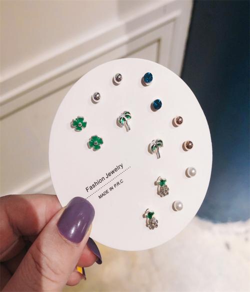 Buy Goho Women's Tropical-Themed Earring Set ( 7 Pair) Online at Best Prices in India - JioMart.