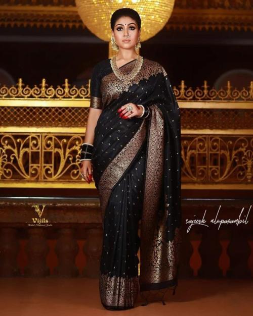 Buy DIVA'S CHOICE Women's Floral Woven Kanjeevaram Saree with Contrast ...