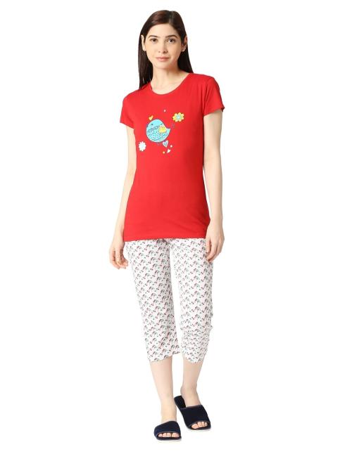 Buy ZEBU Women's Half Sleeve Top & Printed Capri Pack of 1 Night Suit ...