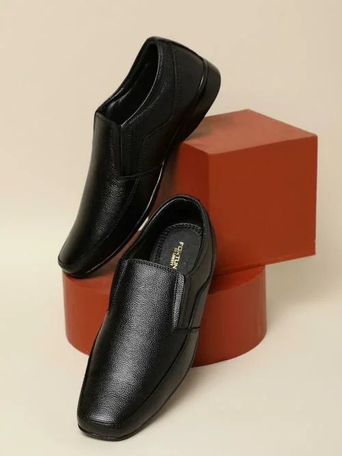 Buy Fortune By Liberty Hol-11_Black Formal Shoes For Men Online at Best ...
