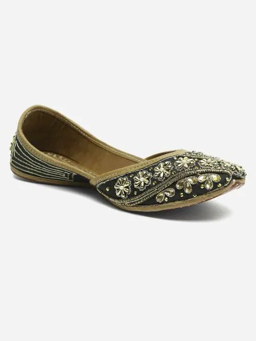 Buy GlamStory Handcrafted Pure Leather Embellished Punjabi Jutti Online ...