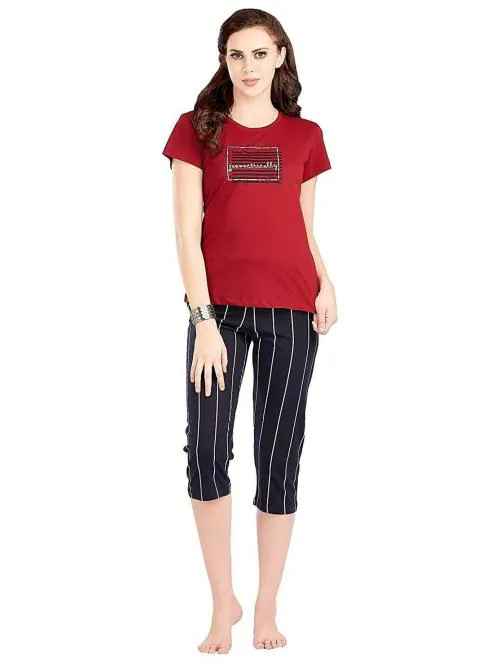 Buy Quira Women Red and Navy Blue All Over Print Cotton Capri Set ...