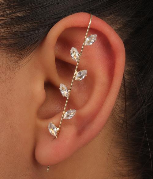 Buy Vembley Attractive Gold Plated Cubic Zirconia Studded Leaf Earcuff Online at Best Prices in ...