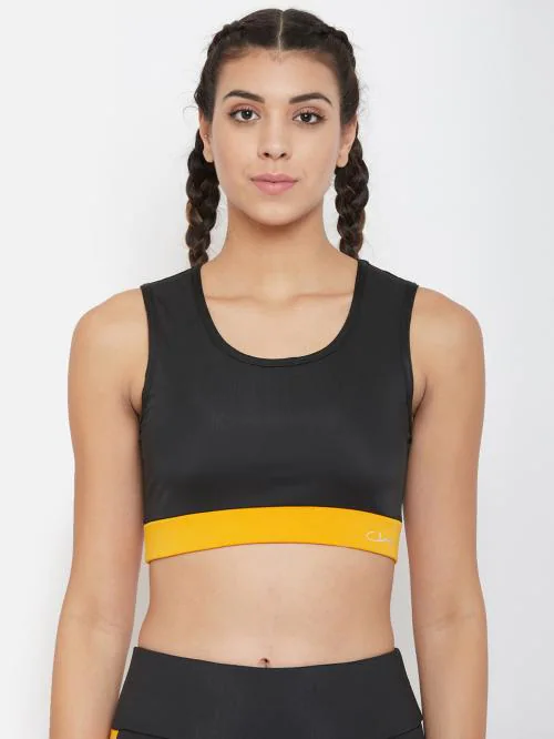 Buy Clovia Black Floral Print Polyamide Single Sports Bra Online at ...