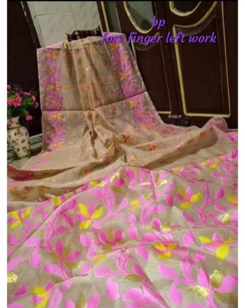 Buy BULSARI Jamdani saree are woven from Resom Khadi threads without ...