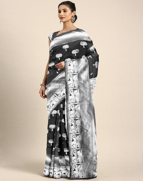 Buy KAVINDI Self Design Kanjivaram Silk Blend Saree (Black) Online at ...