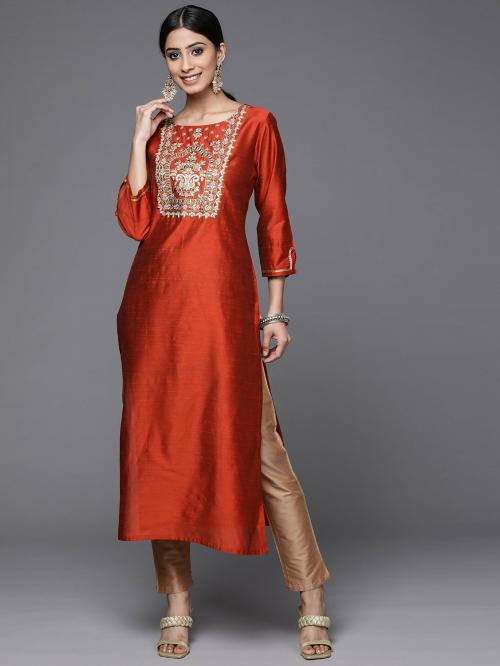 Buy Varanga Women Rust Embellished Gota Patti Kurta Online at Best ...