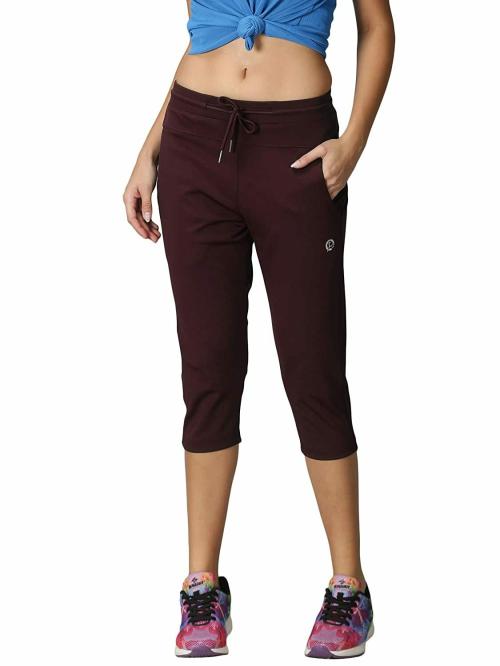 Buy OUSTON Women Maroon Dry-Fit 3/4th Capri Online at Best Prices in ...