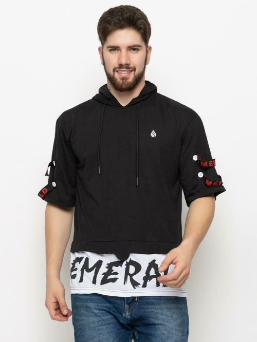Buy EMERALD APPAREL TRADING Solid Men Hooded Neck Black T-Shirt Online ...