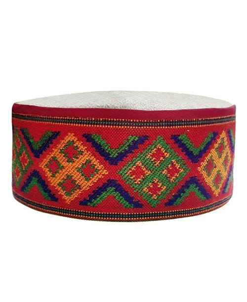 Aruna kullu handloom Himachali Kullu Patti Woolen Topi/Cap for Men ...