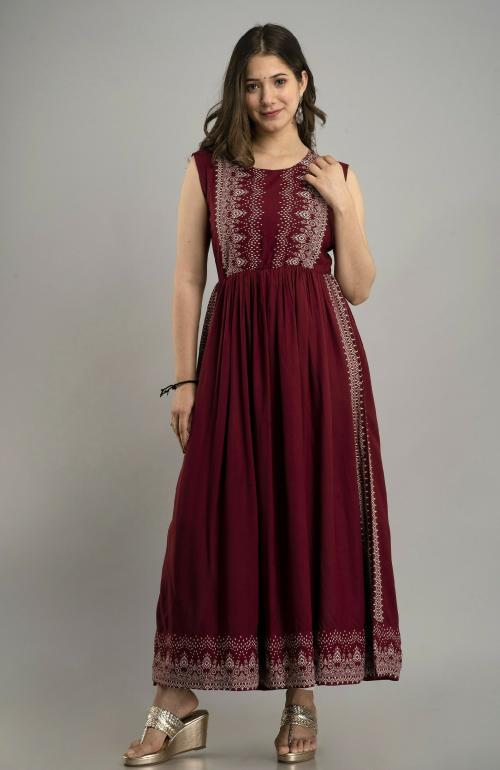 Buy Levisia Women Maroon Colour Side Cut Cotton Long Kurta Online at ...
