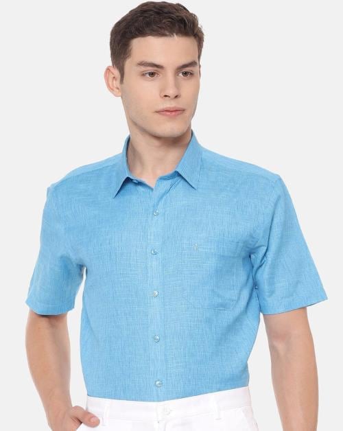 Buy RAMRAJ Men's Sky Blue Solid 100% Cotton Short Sleeve Shirt Online at Best Prices in India ...