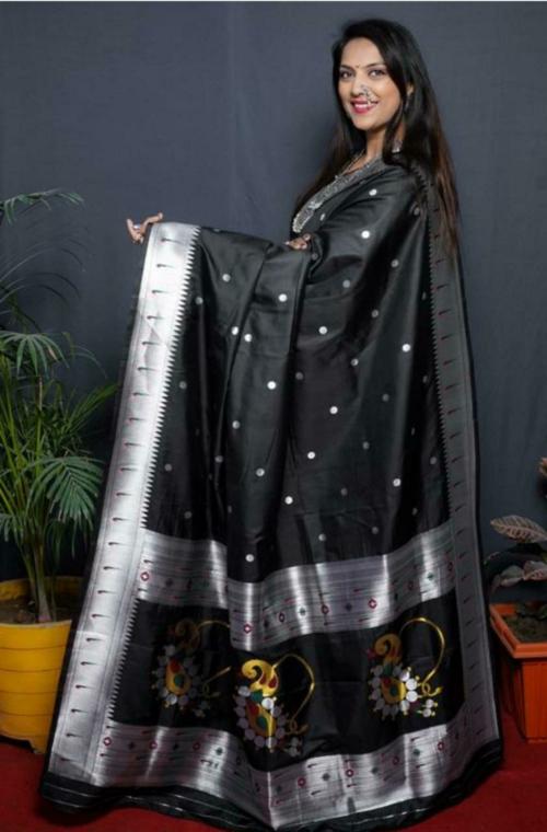 Buy WELCRON CREATION Women's Paithani Kanjivaram Pure Silk Handloom ...