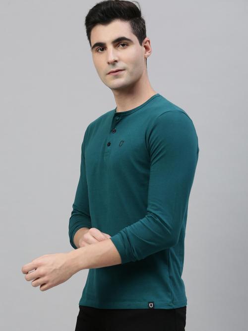 Buy Urbano Fashion Men's Dark Green Solid Henley Neck Slim Fit Cotton T-Shirt Online at Best ...