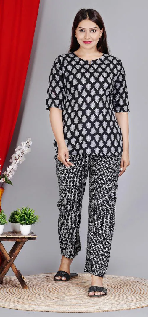 Buy Meena Collection Women Printed Black Co-ords Online at Best Prices ...