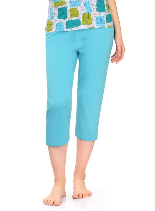 Buy ZEBU Women Cotton Solid Light Blue Capri pack of 1 Online at Best ...