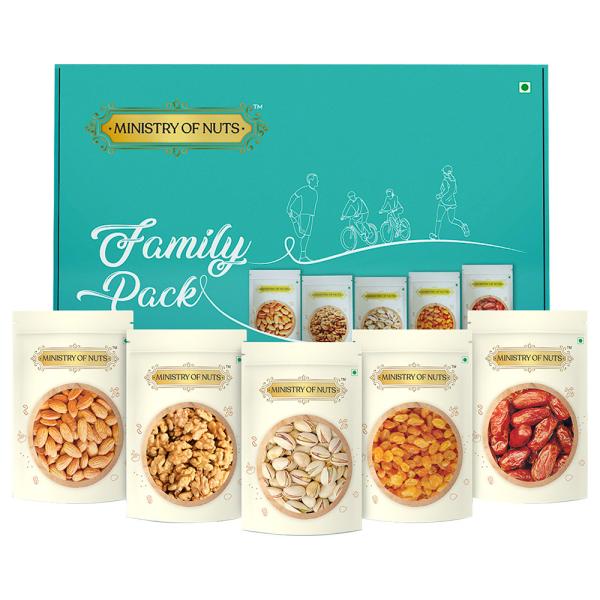 Ministry Of Nuts Dry Fruits Family Pack 750 g (Almonds+Walnuts+Roasted & Salted Pistachios ...