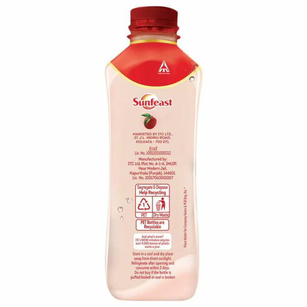 Sunfeast Litchi With Fruit Chunks Smoothie 300 ml (Bottle) - JioMart
