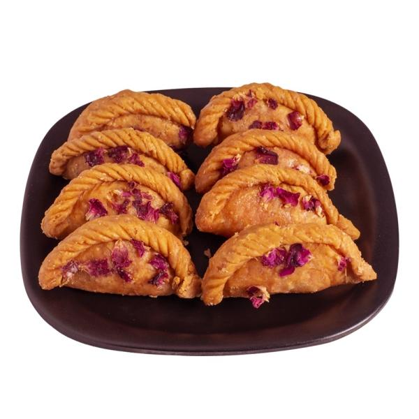 Delight Foods Holi Special Gulab/ Rose Gujiya -Holi Gift Box, Indian ...