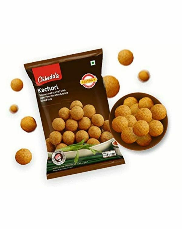 Chheda's Kachori - Crispy Spicy Snack - with Spicy Mixture Filling ...