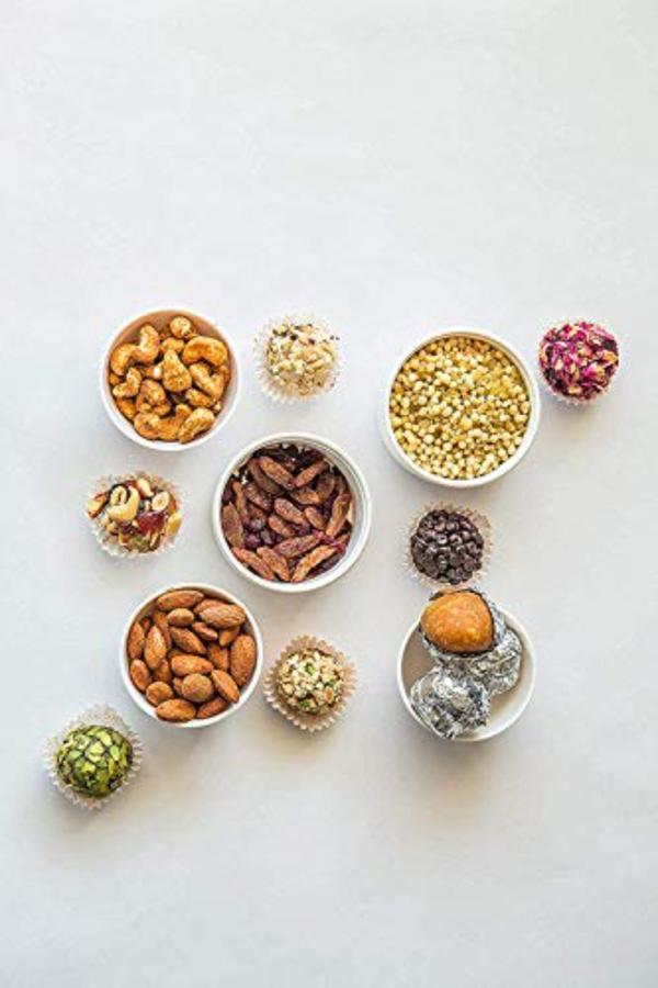 Kesar Sweets| Sweets, Snacks & Chocolates Gift Hampers, Pure Desi Ghee ...