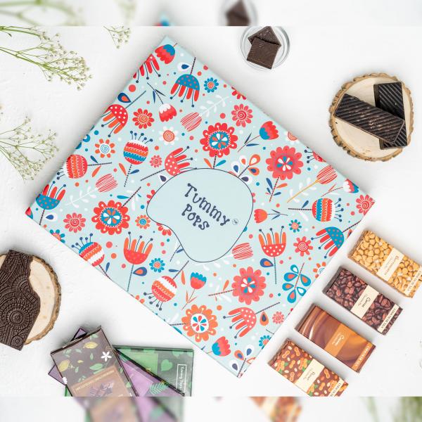 Tummy Pops | Chocolates Gift Pack | 3 Big Chocolate Bars & 4 Assorted ...