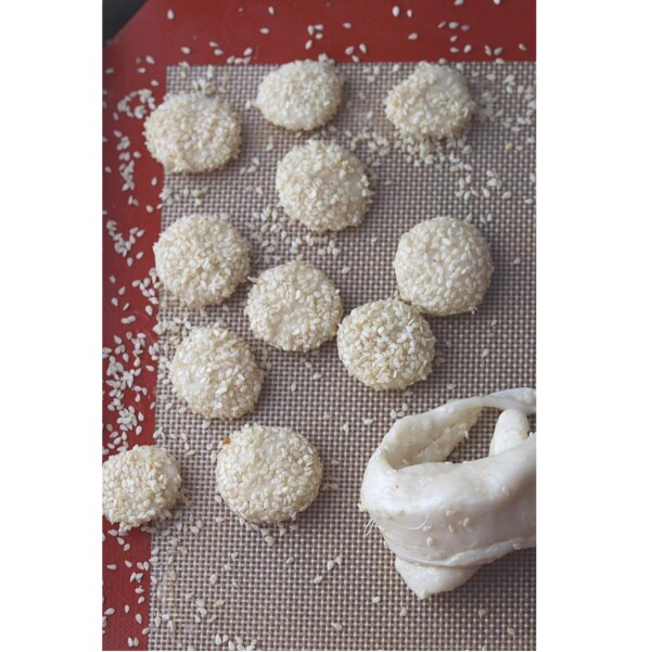 90's Mill Authentic Marwari Rewari / Revari / Rewadi, Sweet Crunchy ...