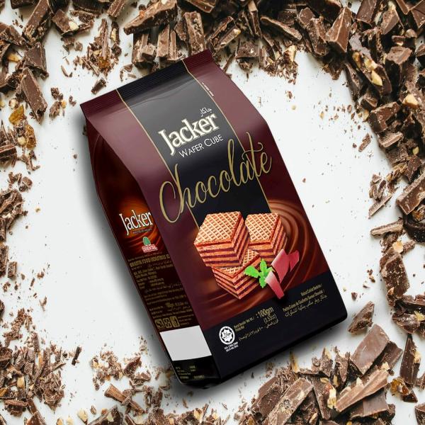 Jacker Chocolate Wafer Cube 100g, Smooth & Chocolate Crunchy Layered ...