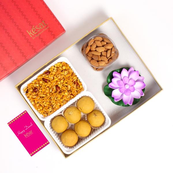 Kesar Sweets | Premium Dry-fruits Gifts Pack - Besan Laddoo, Navratan ...