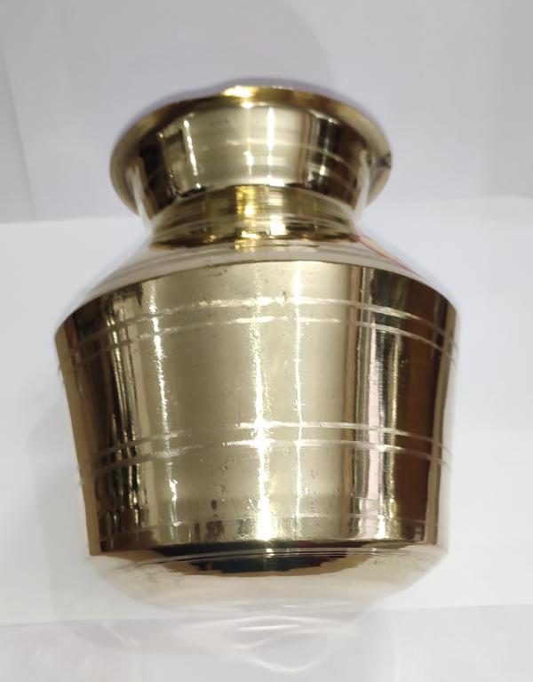 NAAYAGI - BRASS SOMBU - 1.5 LITRE | FOR POOJA, SERVING, RITUALS - SMALL ...