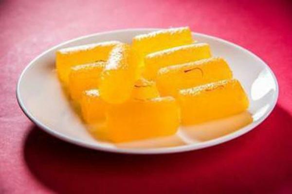 Yuvraj Angoori Petha Ash Gourd Indian Sweets Mithai Tin Pack 1 kg - JioMart