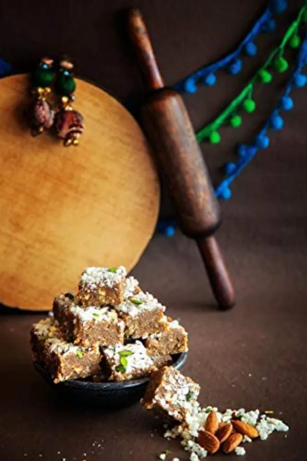 Kesar Sweets| Winter Season Special Gourmet Gond Paak - 400gm ...