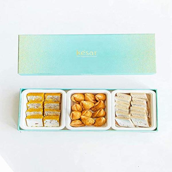 Kesar Sweets | Kaju Katli + Moong Dal Burfee + Mini Samosa (750 gm ...