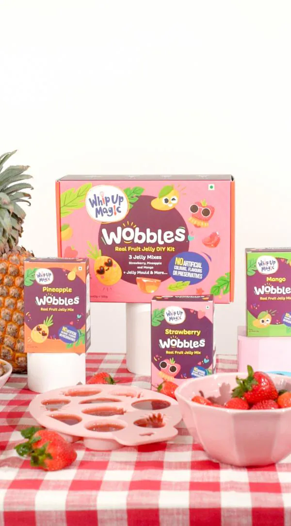 Whip Up Magic Wobbles DIY Strawberry Mini Jelly Mix - 80g - JioMart