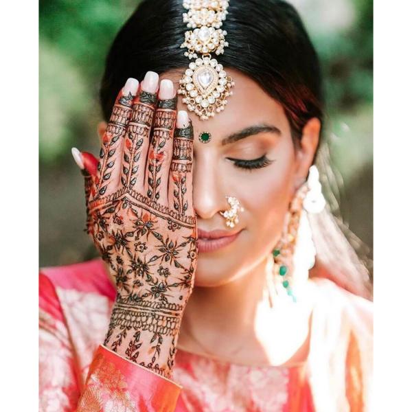 Vama Fashions Golden Diamond Multicolor Maroon Red Stone Bindi Sticker ...