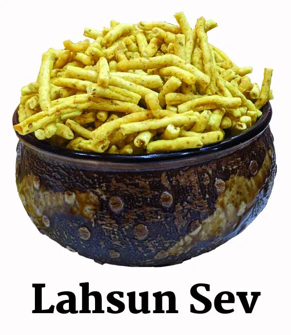 Santushti Namkeen | Lahsun Sev | 400gms, Crispy & Spicy - JioMart