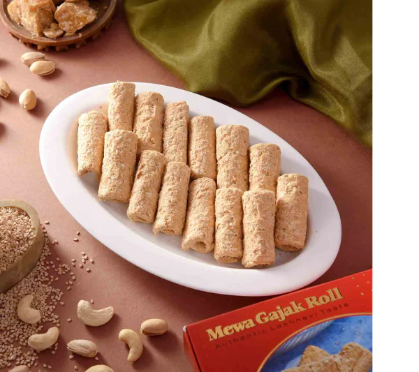 CHANGEZI’S BAWARCHI KHANA Barmer Gajak Mevadi Special Roll Gajjak Gud ...