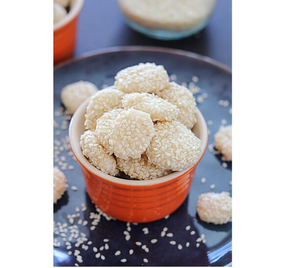 90's Mill Authentic Marwari Rewari / Revari / Rewadi, Sweet Crunchy ...