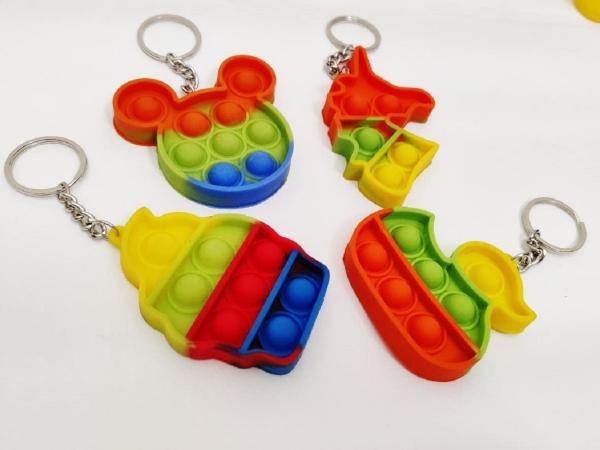 Enorme Push Pop It Rainbow Bubble Fidget Keychain Popping Sensory Toy ...