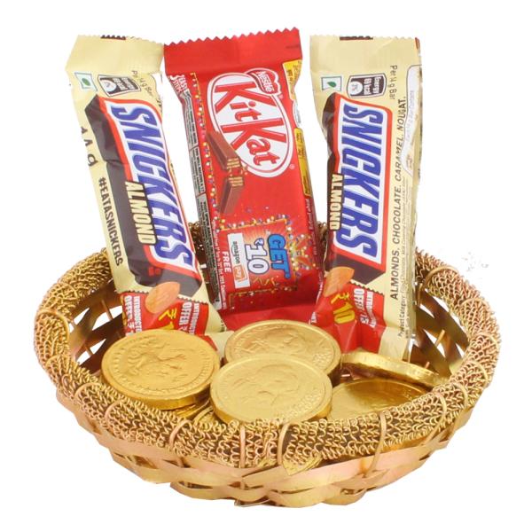 SurpriseForU Golden Coin & Snickers Almond Chocolate Hamper | Chocolate ...